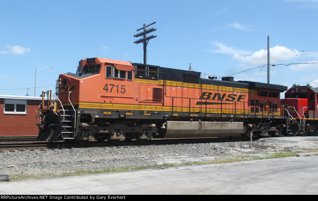 BNSF D9-44CW #4715